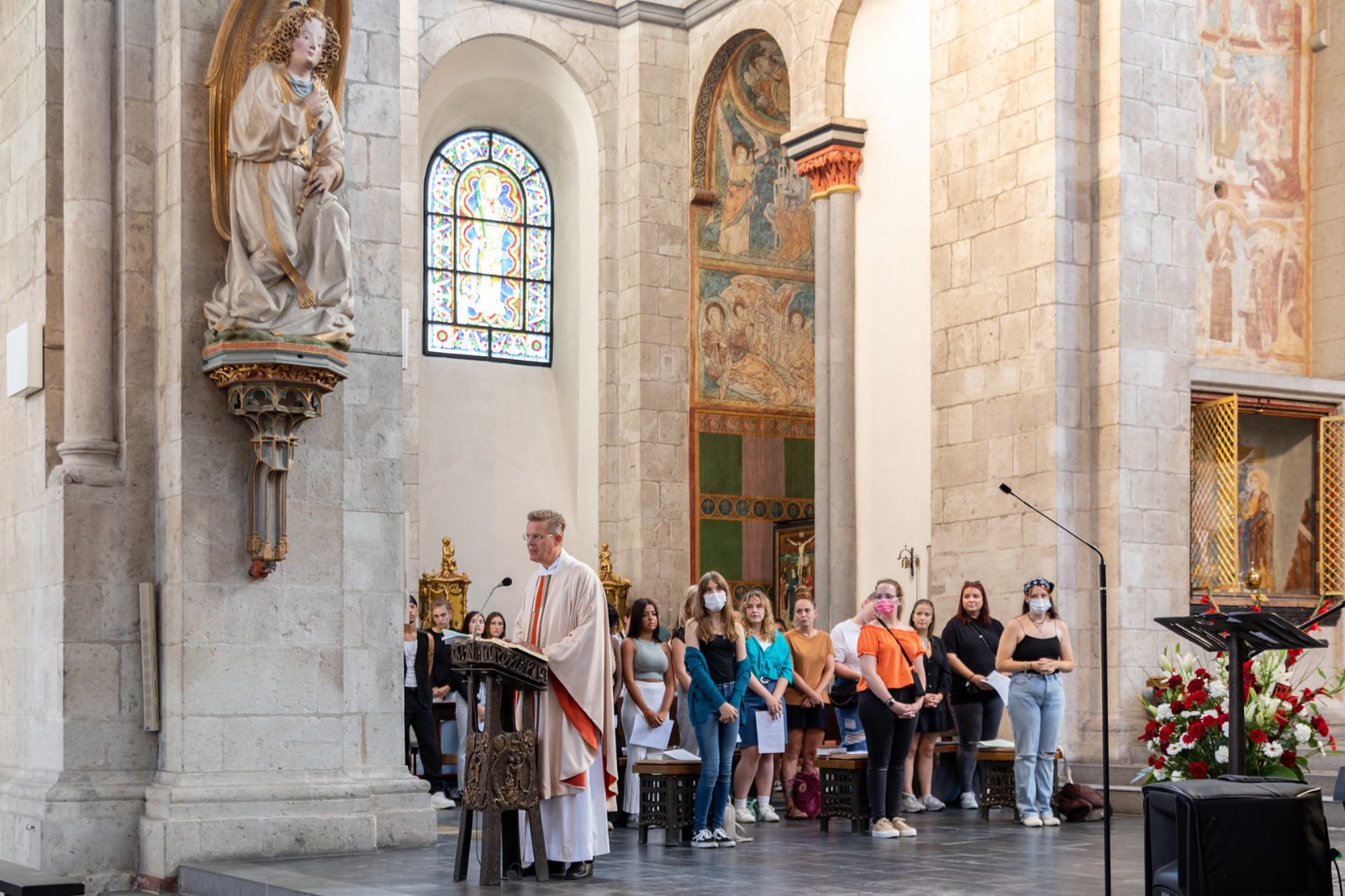 Schuljahreseröffnungs-gottesdienst und Einführung der neuen Schulleitung