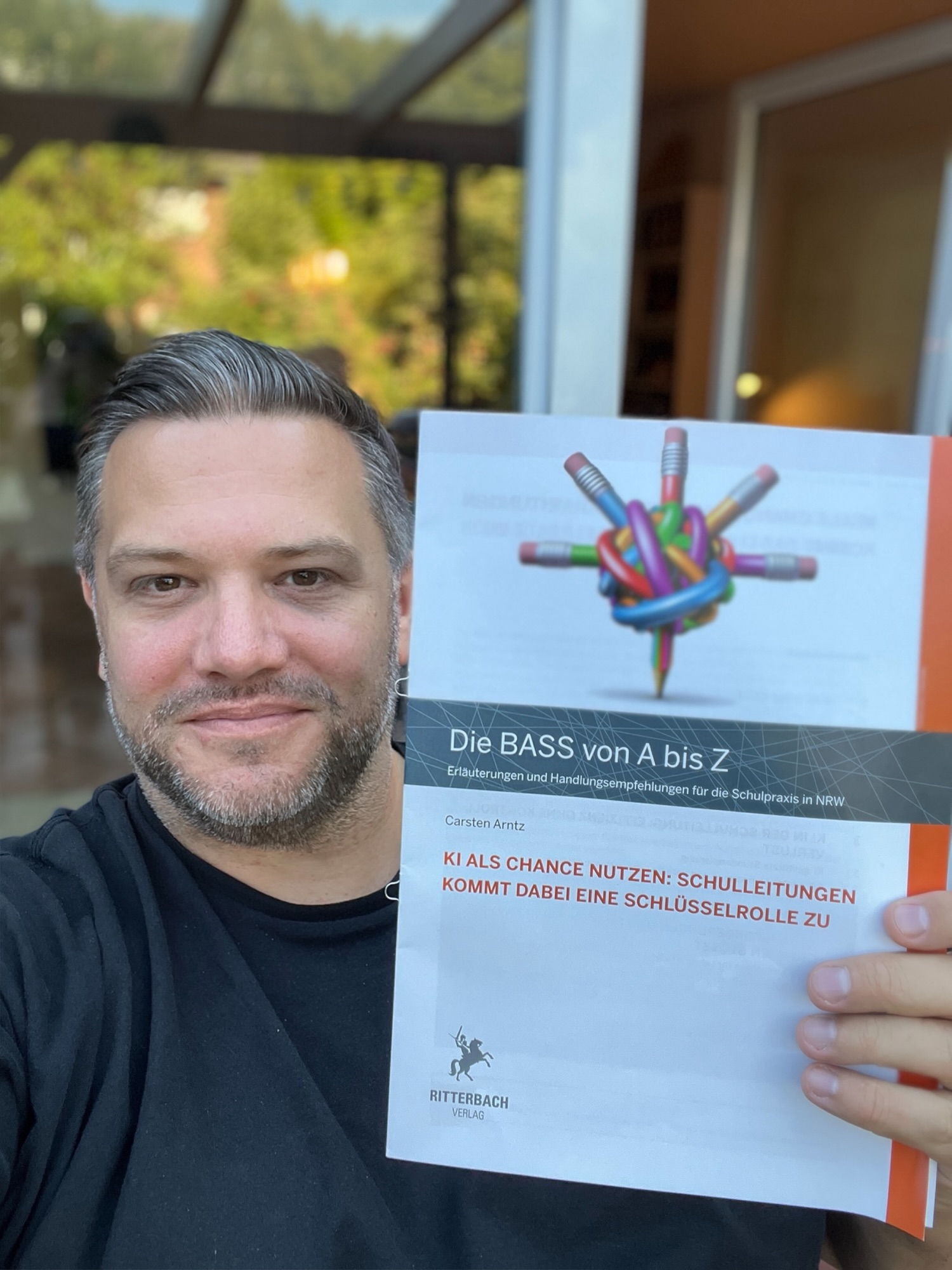 Landesweite Verfügbarkeit des Themenhefts „KI als Chance nutzen ...